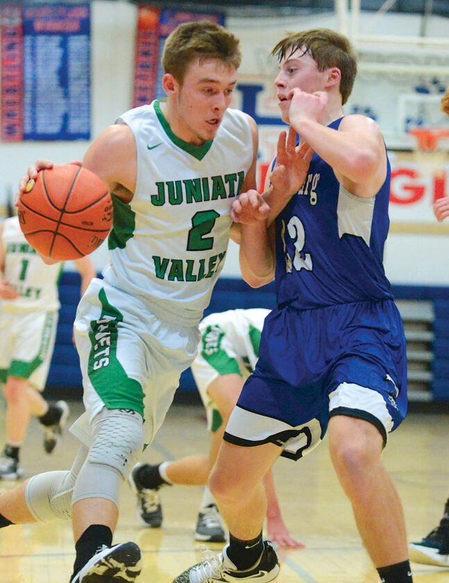 Robinson, Valley edge Blue Pirates | News, Sports, Jobs - Altoona Mirror